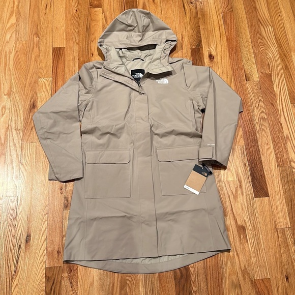 The North Face | Jackets & Coats | The North Face City Breeze Parka Ii ...